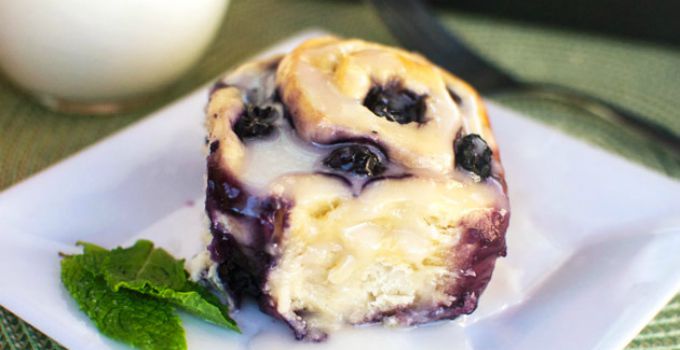 Blueberry Sweet Rolls with Lemon Glaze - Cupcake Diaries