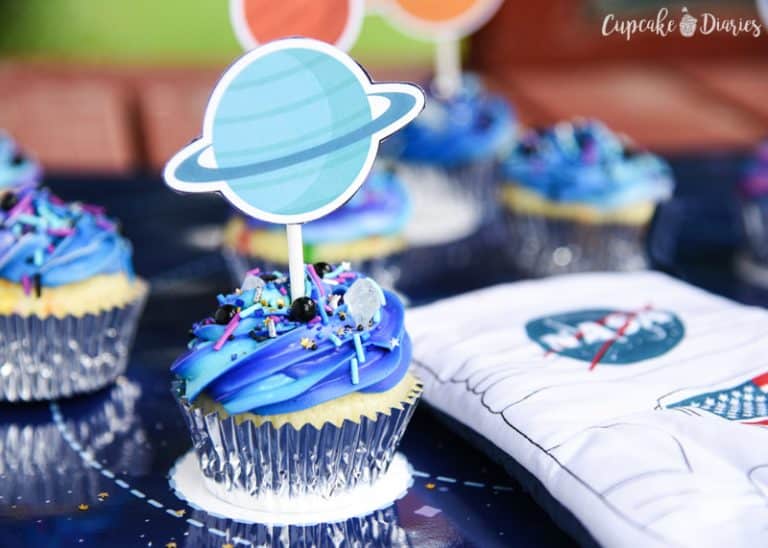 Easy Galaxy Cupcakes - Cupcake Diaries