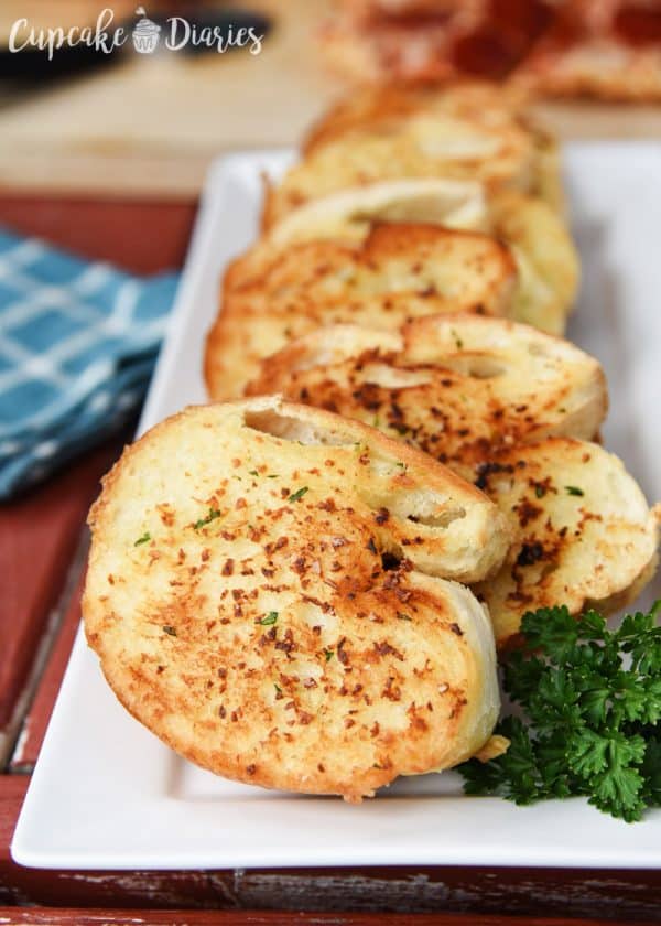 Homemade Texas Toast - Cupcake Diaries