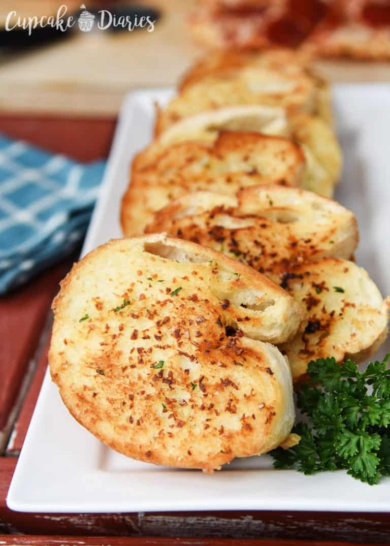 Homemade Texas Toast - Cupcake Diaries