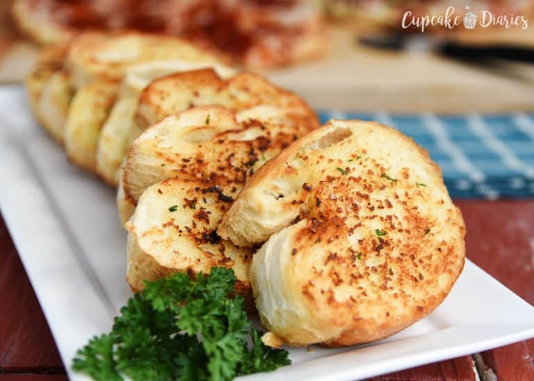 Homemade Texas Toast - Cupcake Diaries