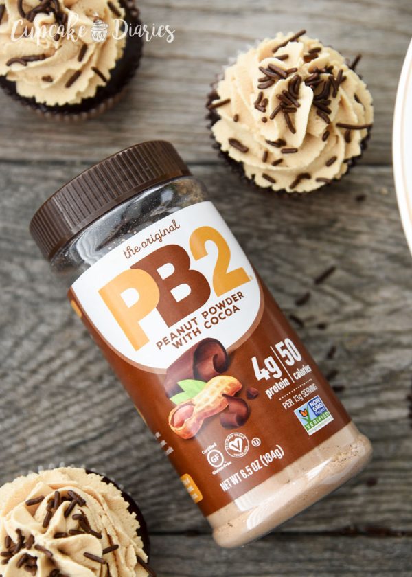 Chocolate Peanut Butter Cupcakes with Peanut Butter Frosting - Cupcake ...