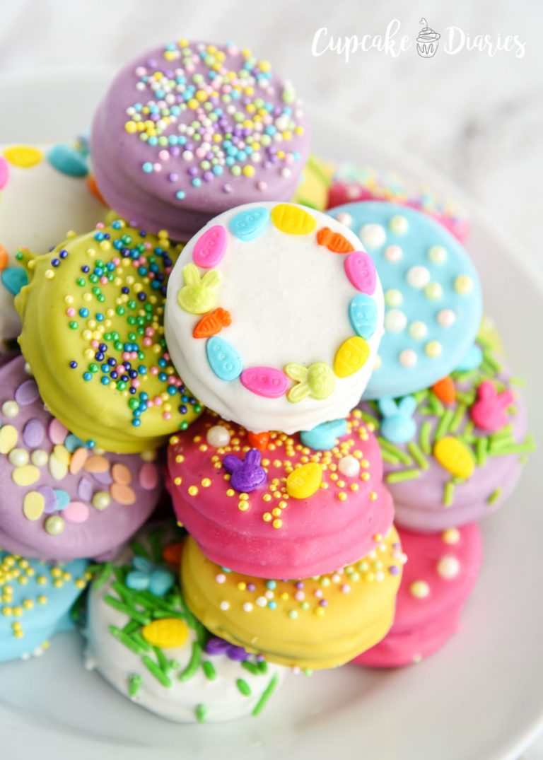 Easter Oreos Dipped and Decorated - Cupcake Diaries